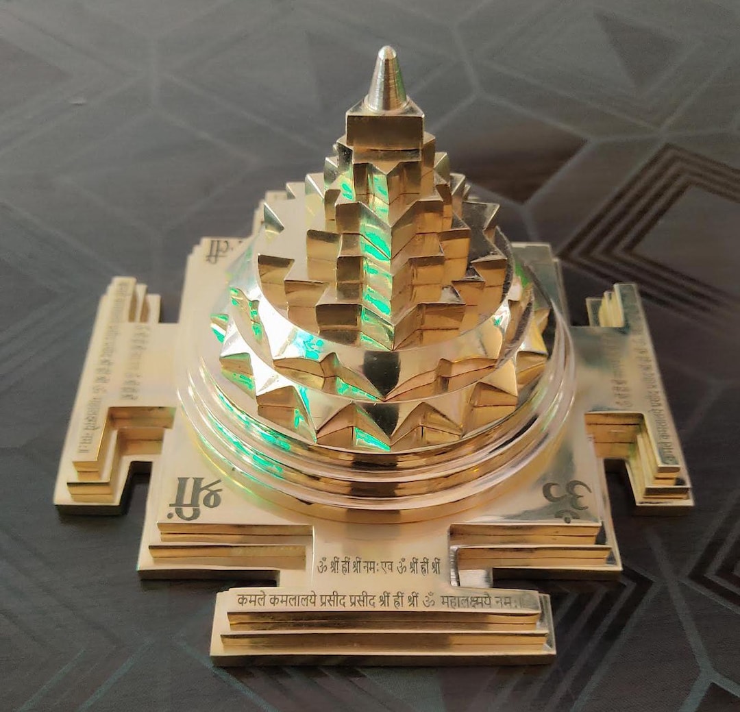 Rare Maha Meru Shri Yantra Sri Chakra With Mantra Engraved for Good ...