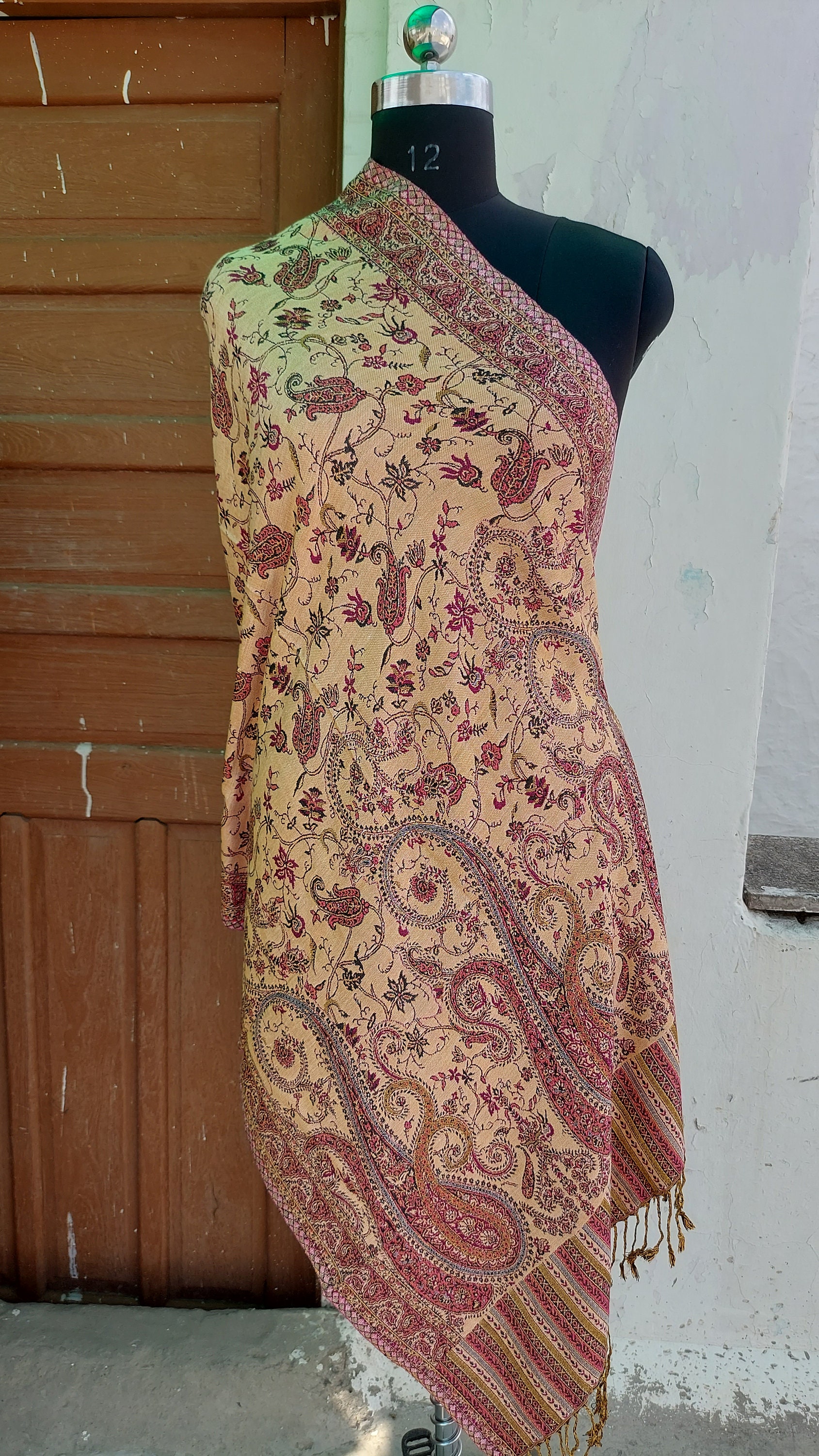 Beautiful Reversible Yak Wool Shawl, Paisley Shawl, DOUBLE Sided Scarf ...