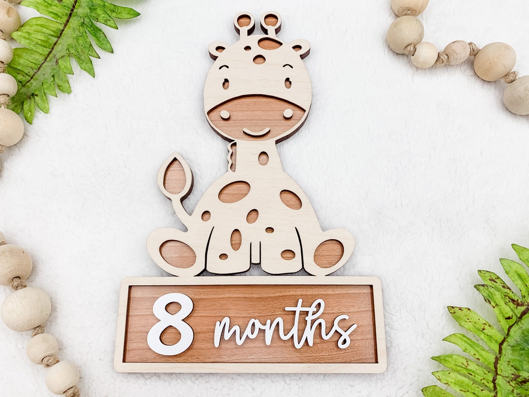 Wooden Interchangeable Giraffe Milestone Markers for Baby Photos ...