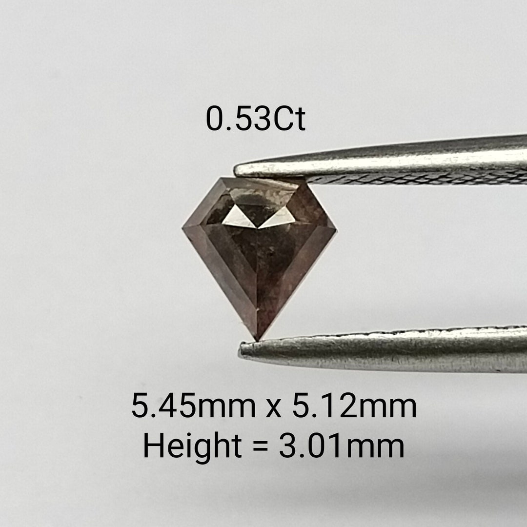 0.53Ct Geometrischer Roter Diamant: Natürlicher Kleiner Stein (5.4x5.1 ...