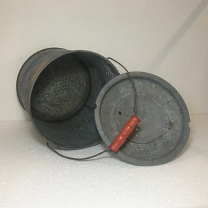 Vintage Fishing Pail STAY-ALIVE Metal Fish Bait Bucket - Etsy
