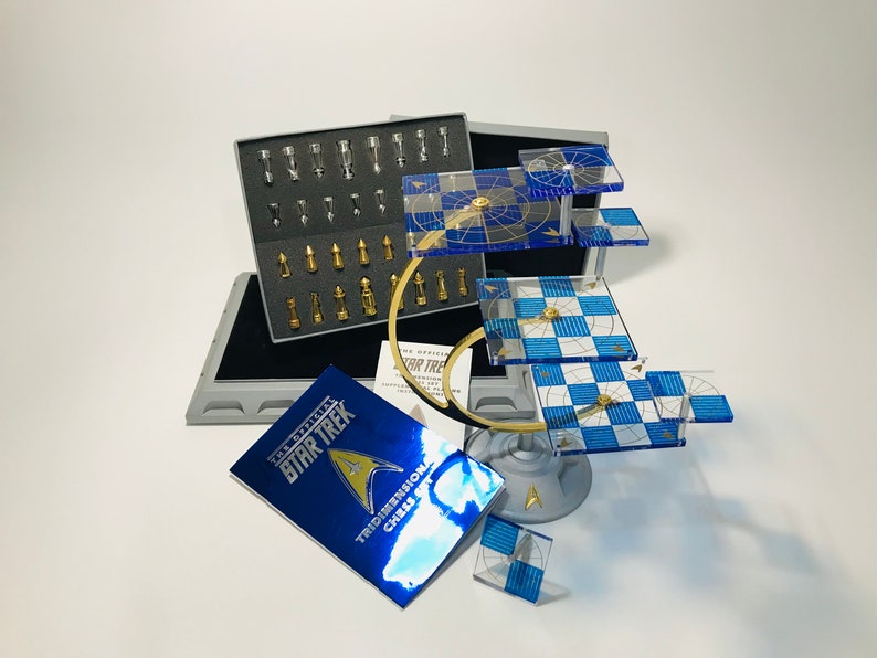 STAR TREK Next Generation Tridimensional Chess SET Franklin Mint ...