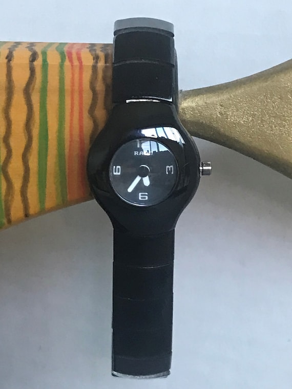 Rado Ladies Black Ceramic Watch Round Face Titanium Band - Etsy