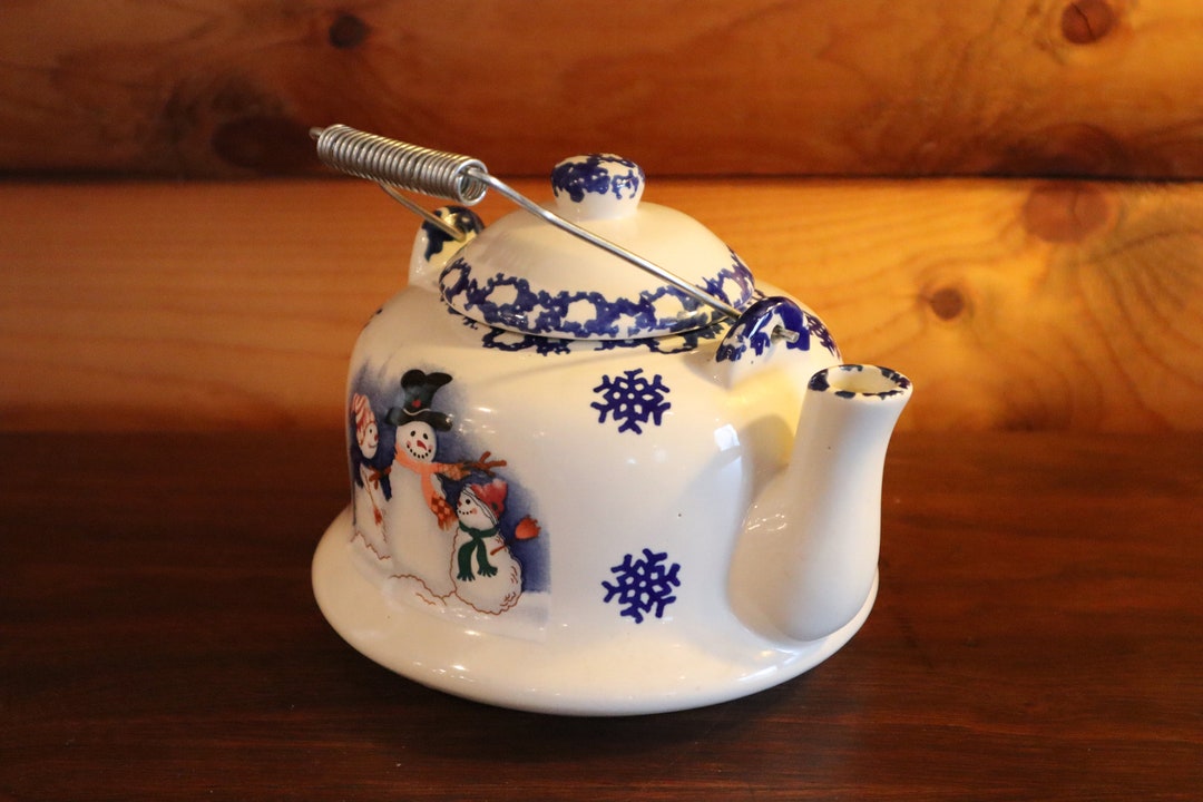 Vintage Holiday Themed Teapot With Snowman Design - Etsy