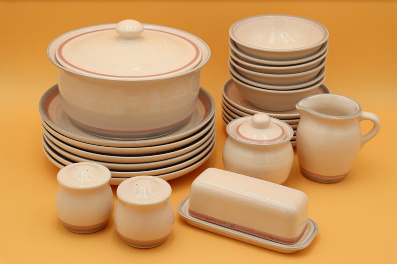 Vintage Pfaltzgraff Pink Aura Dining Set 24 Pieces - Etsy