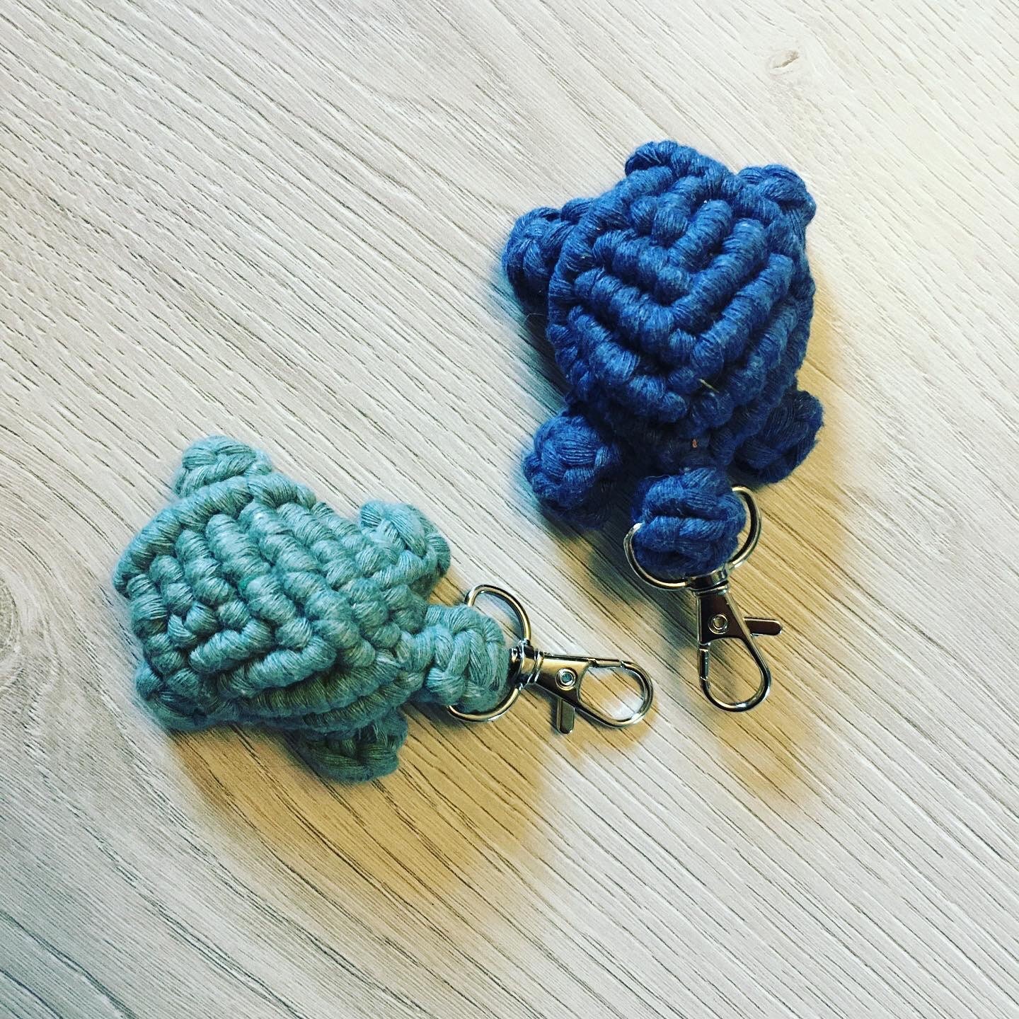 Macrame keyring turtle keychain macrame turtle keyring mini | Etsy