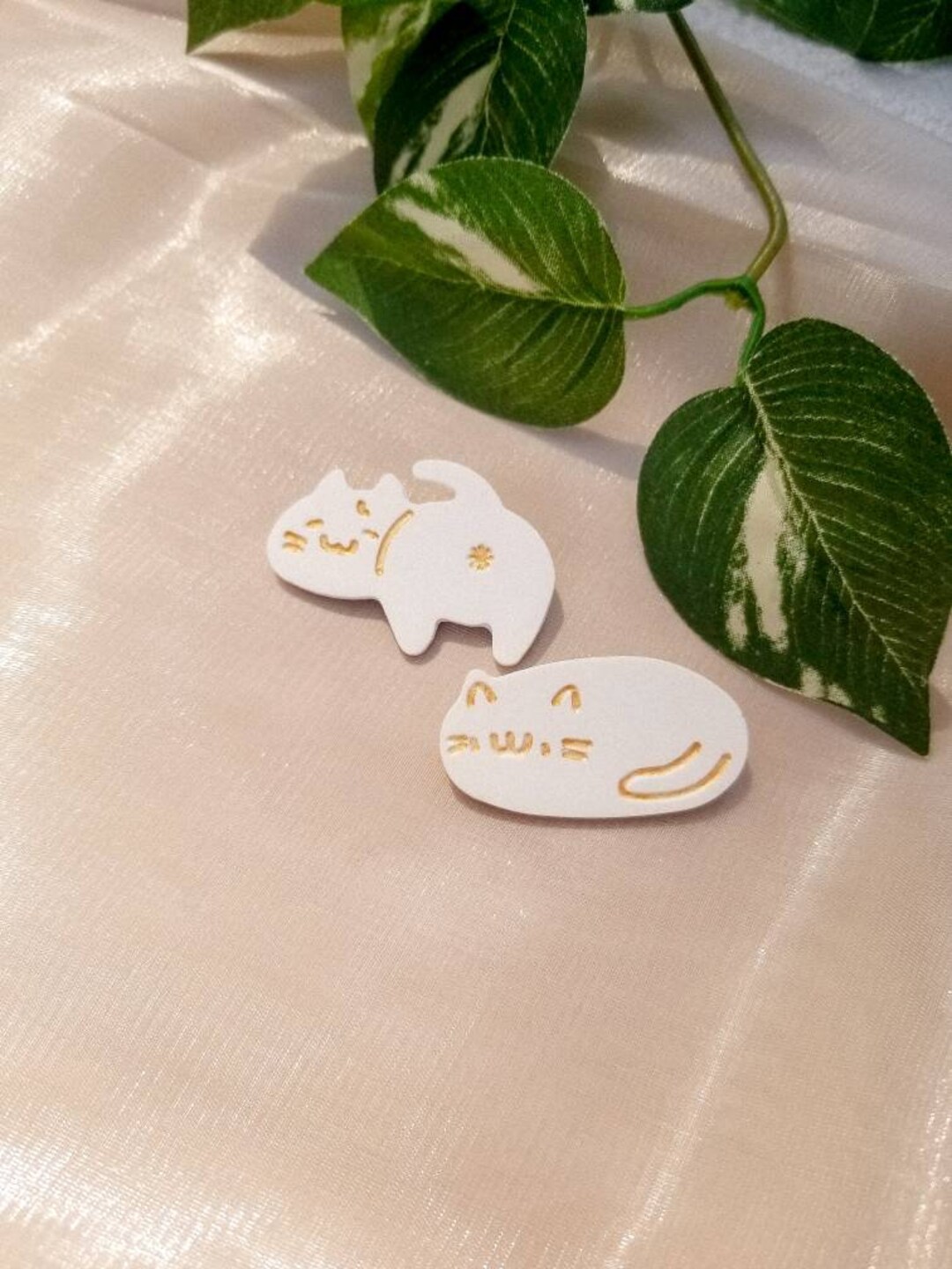 Cute Cat Plaster Pins, Essential Oil Plaster Diffuser Pin, Cute Gifts ...