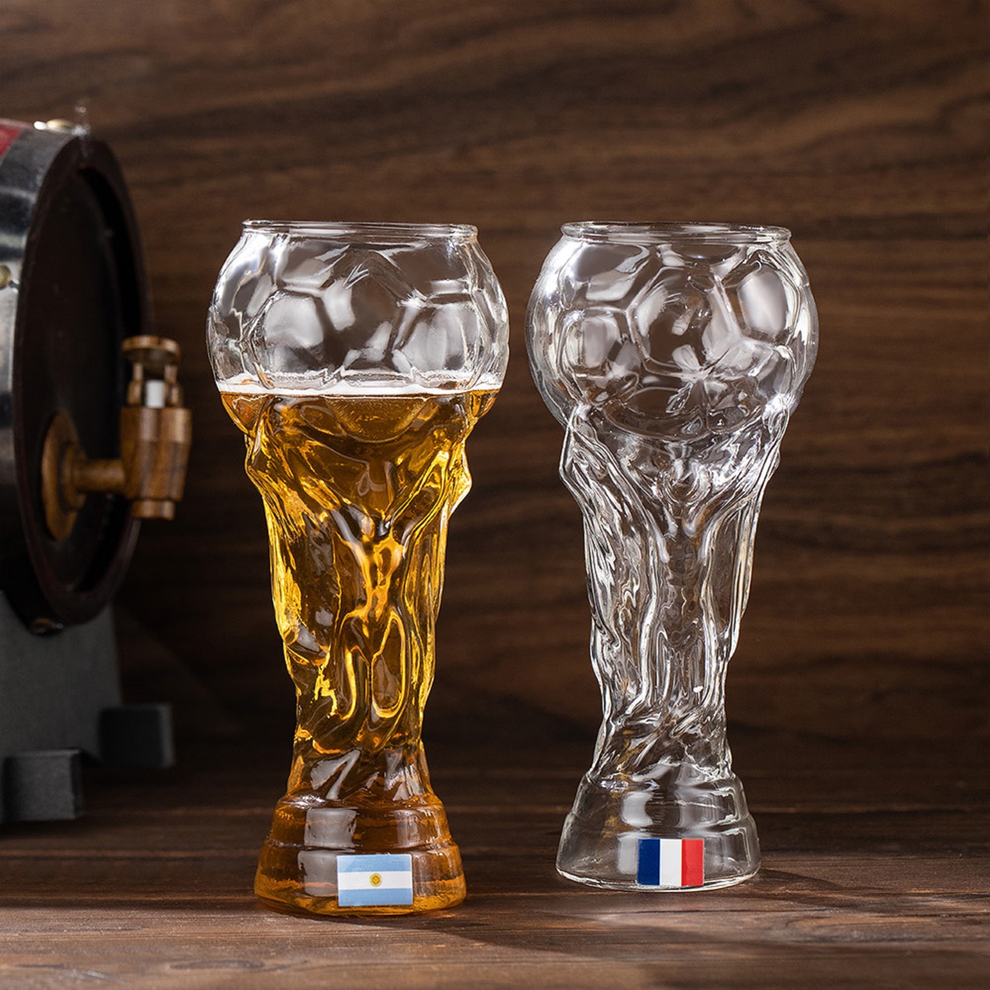 Fast Delivery World Cup Beer Mug 450ml Soccer Shaped Glass Trophy (人気激安)