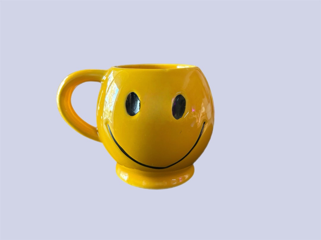 Vintage 1970s Mccoy Yellow Smiley Face Mug, Vintage Mccoy Have a Nice ...