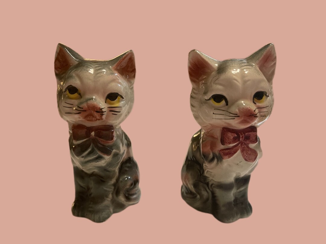 Pair of Vintage Cat Figurines Made in Japan Cat Décor - Etsy