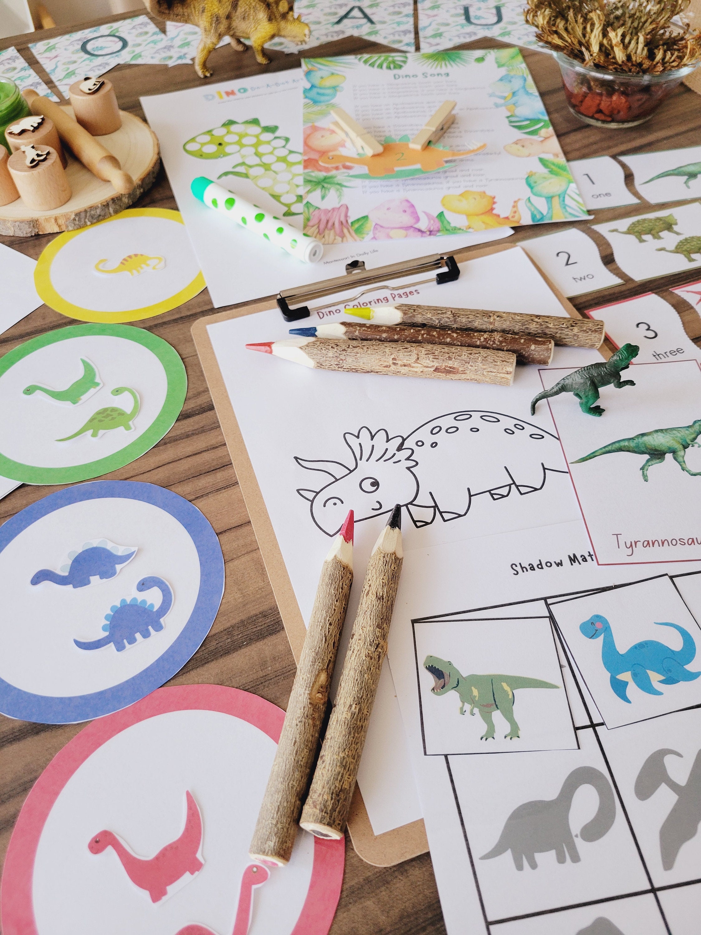 D is for Dinosaur Tots Activity Pack + 3 FREE Resources - Etsy