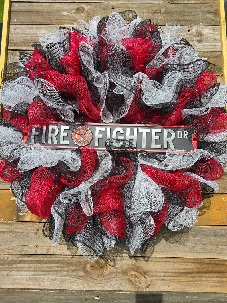 Firefighter Wreath - Etsy