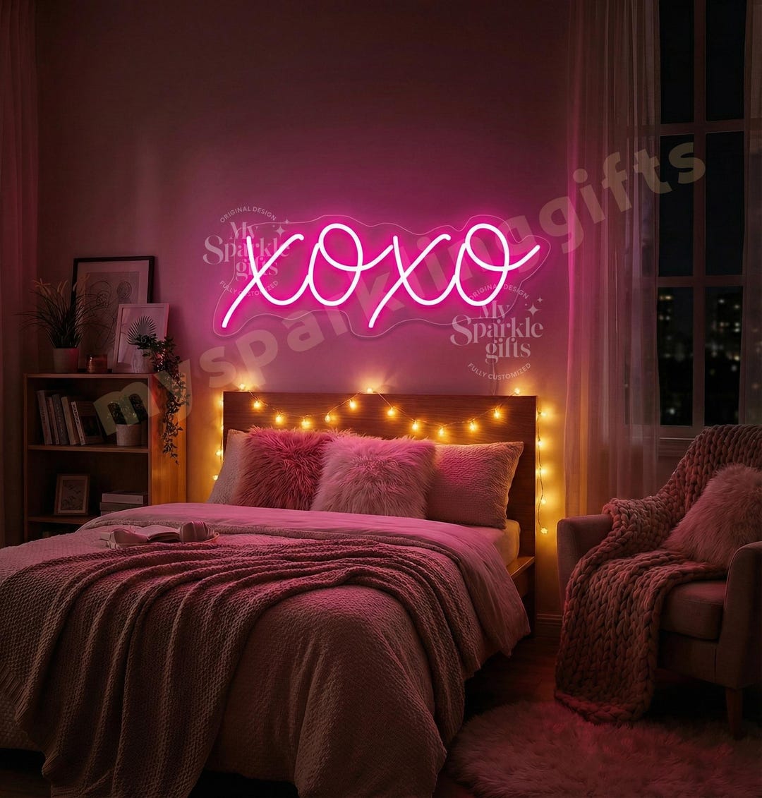 XOXO Neon Sign: Romantic LED Wall Light, Bedroom Decor - Etsy