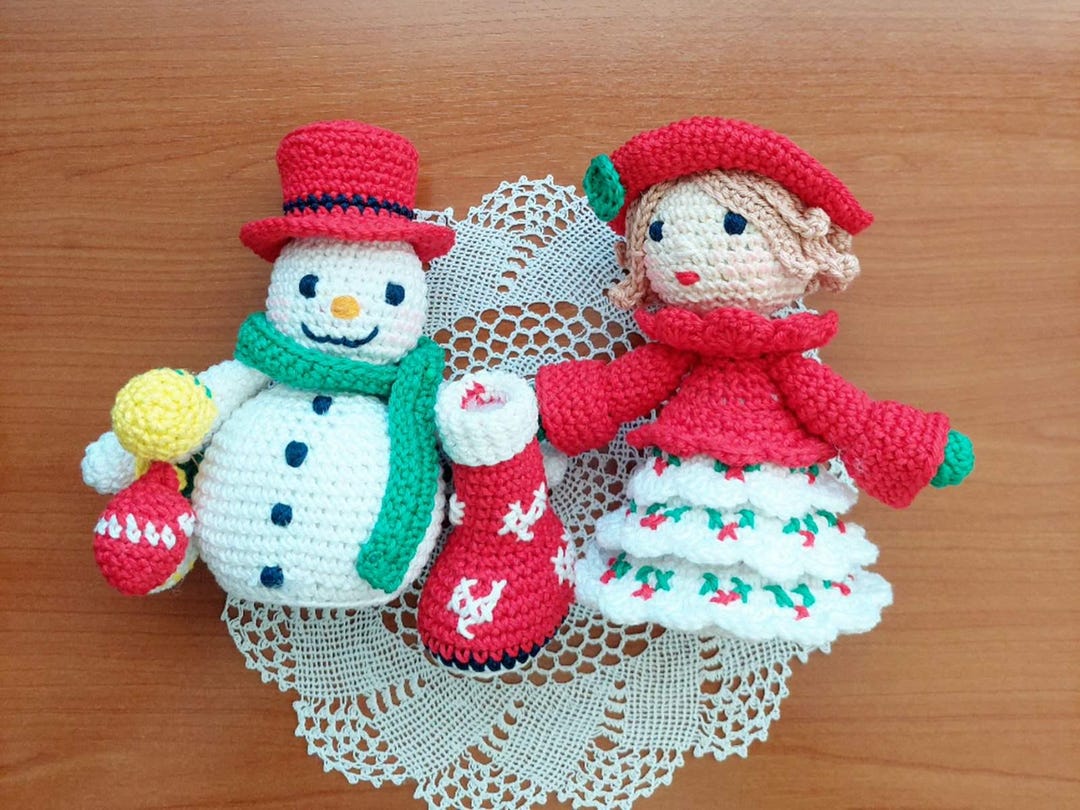 Christmas Crochet Pattern , Snowman With Christmas Balls, Doll With ...