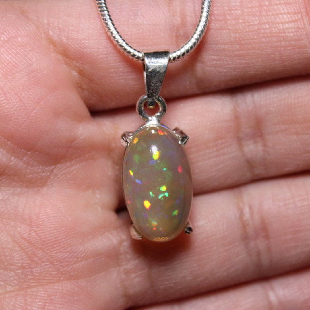 AAA Amazing Natural Bicolor Ethiopian Cab Opal (18x10.5 Mm) Pendant in ...