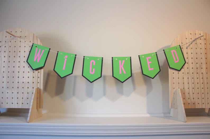 Wicked Inspired *customizable* Birthday Bunting/banner - Etsy