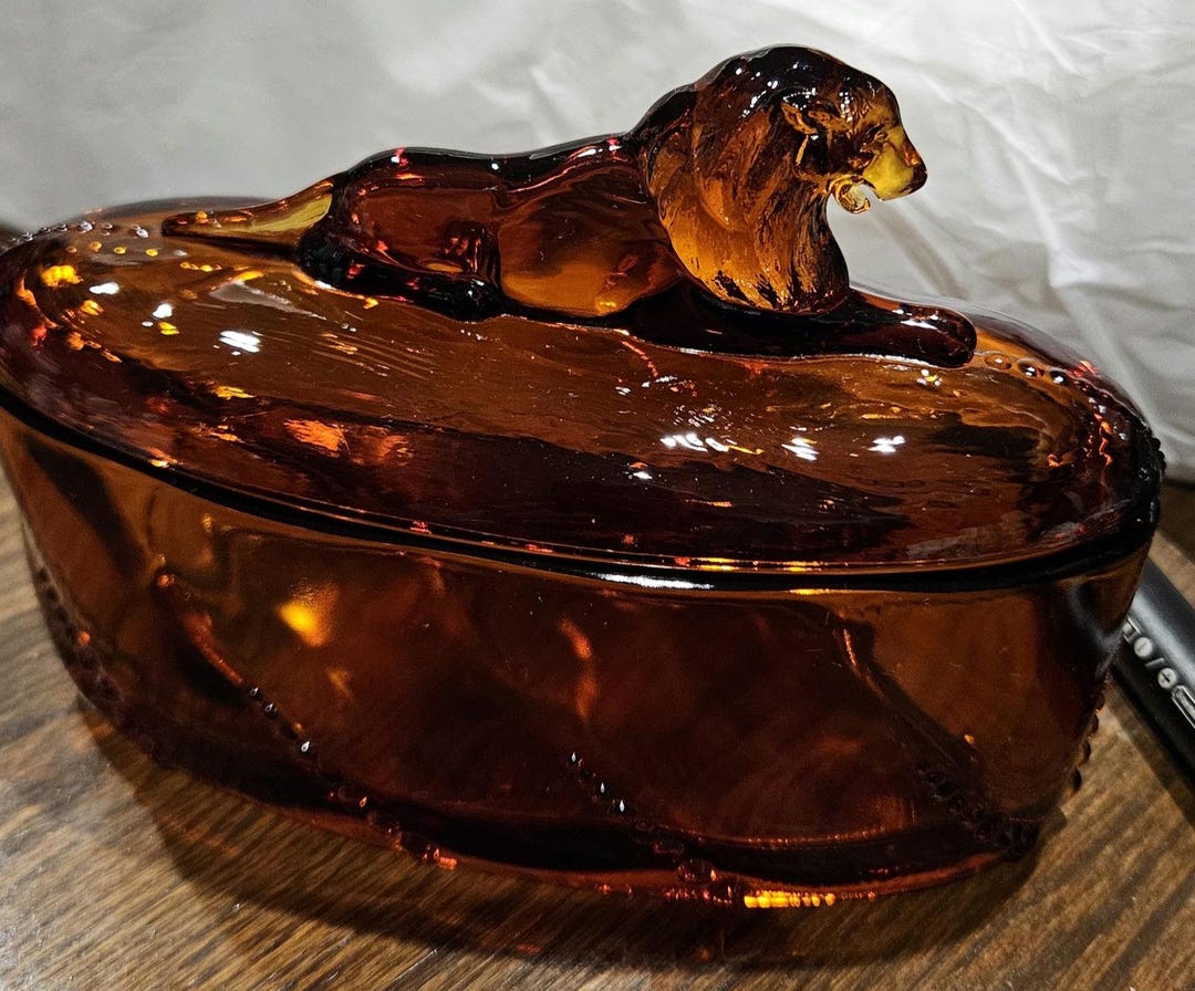 Imperial Heisey CG Glass Lion Oval Amber Glass Trinket Dresser Vanity ...