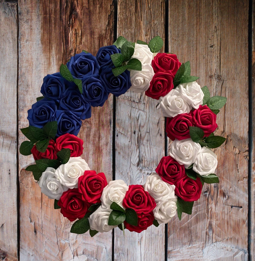 Patriotic Rose Wreath: American Flag Colors, Lightweight Design - Etsy