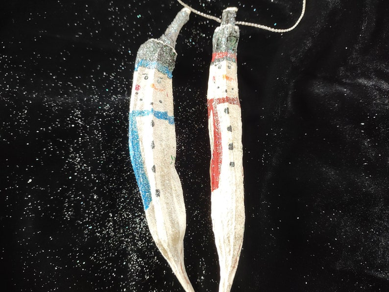 Hand Painted Dried Okra Snowman Ornaments - Etsy