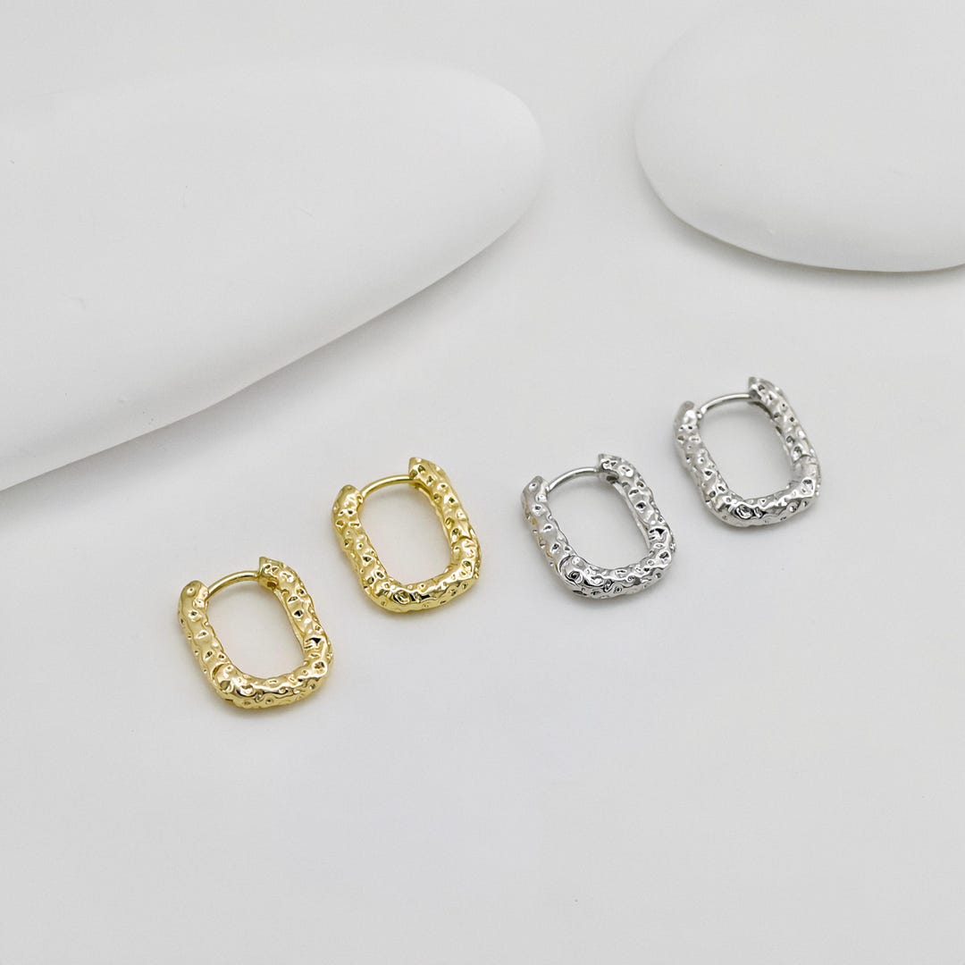 U Shape Hammered Hoop, Rectangular Hoops, 15.4mm, 18K Gold Plated ...