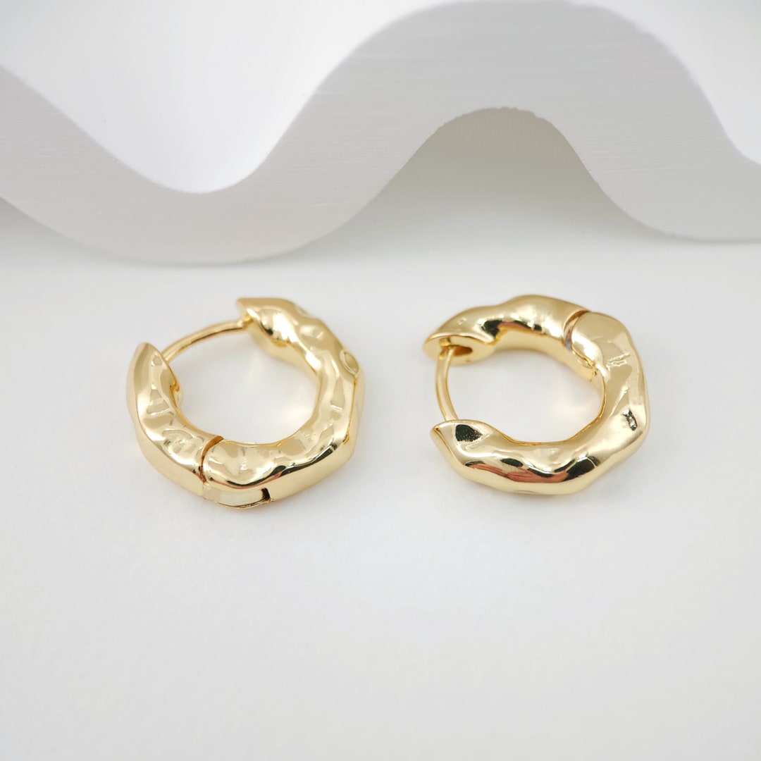 Gold Hammered Ear Hoops, 18mm, 18K Gold Plated Leverback Earrings ...
