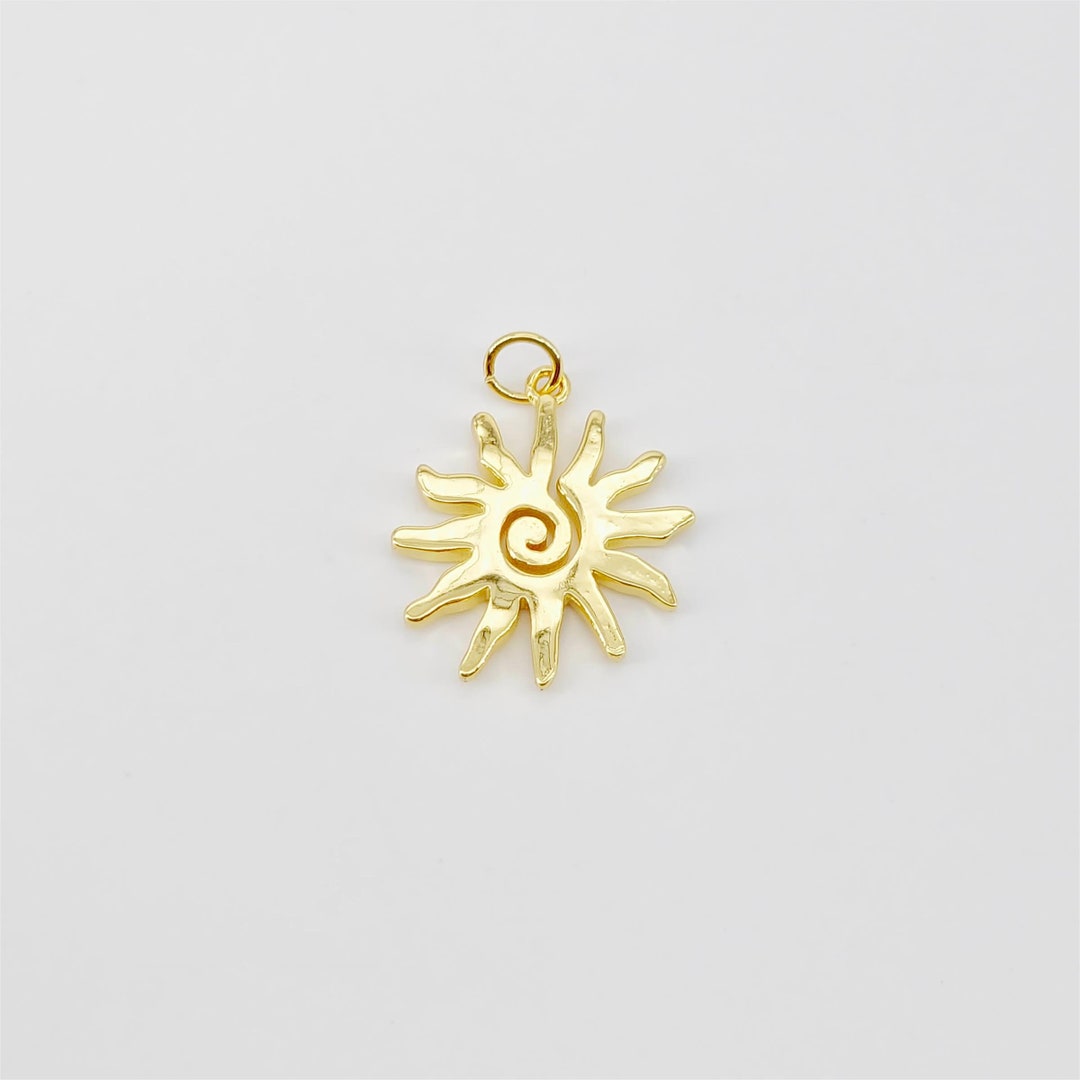 Gold Sun Charm, Sun With Rays Pendant, 18K Gold Plated, 18.5x22mm ...