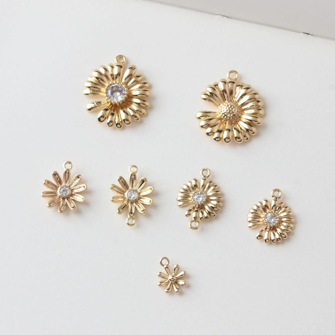 Flower Charm, 18K Gold Plated, Flower Pendant, Necklace Earring Making ...