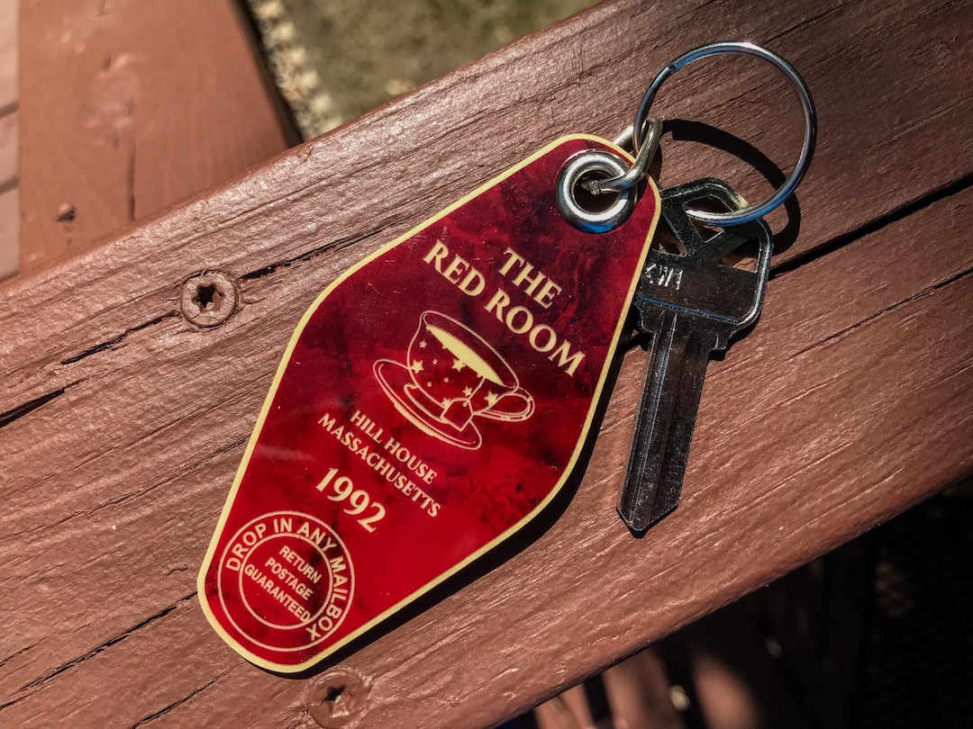 The Red Room Key Chain | Haunting of Hill House - Etsy