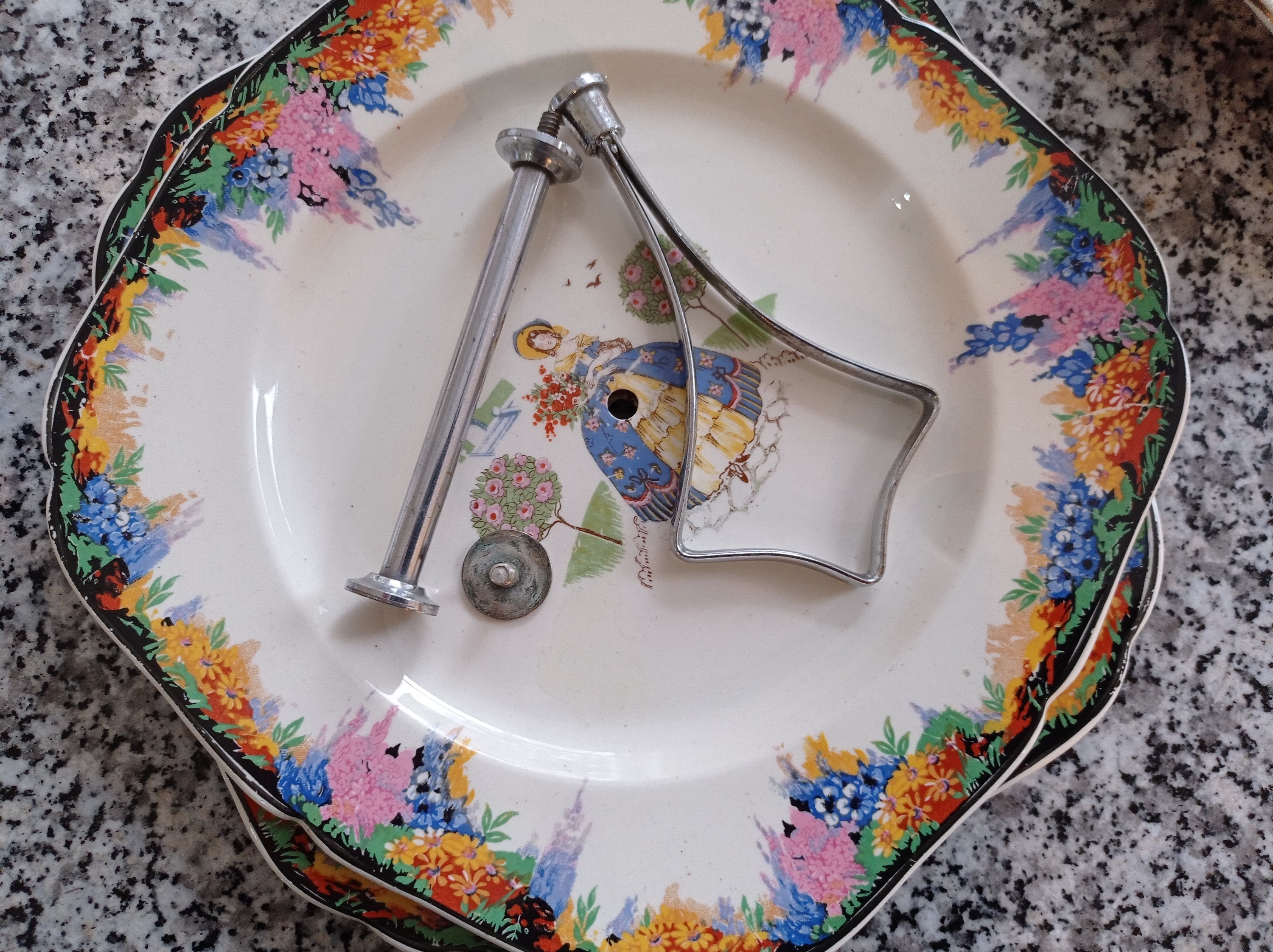 Vintage H&K Tunstall 'Crinoline Lady' Cake Stand - Etsy.de