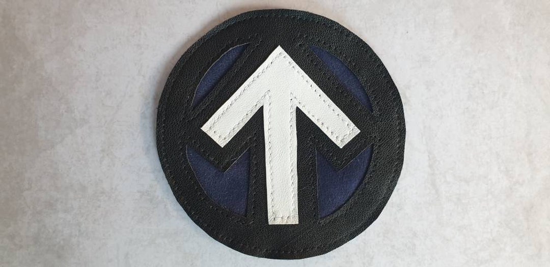 TEIWAZ tyr Round Rune Emblem Patch / Patch, Leather Application Made of ...