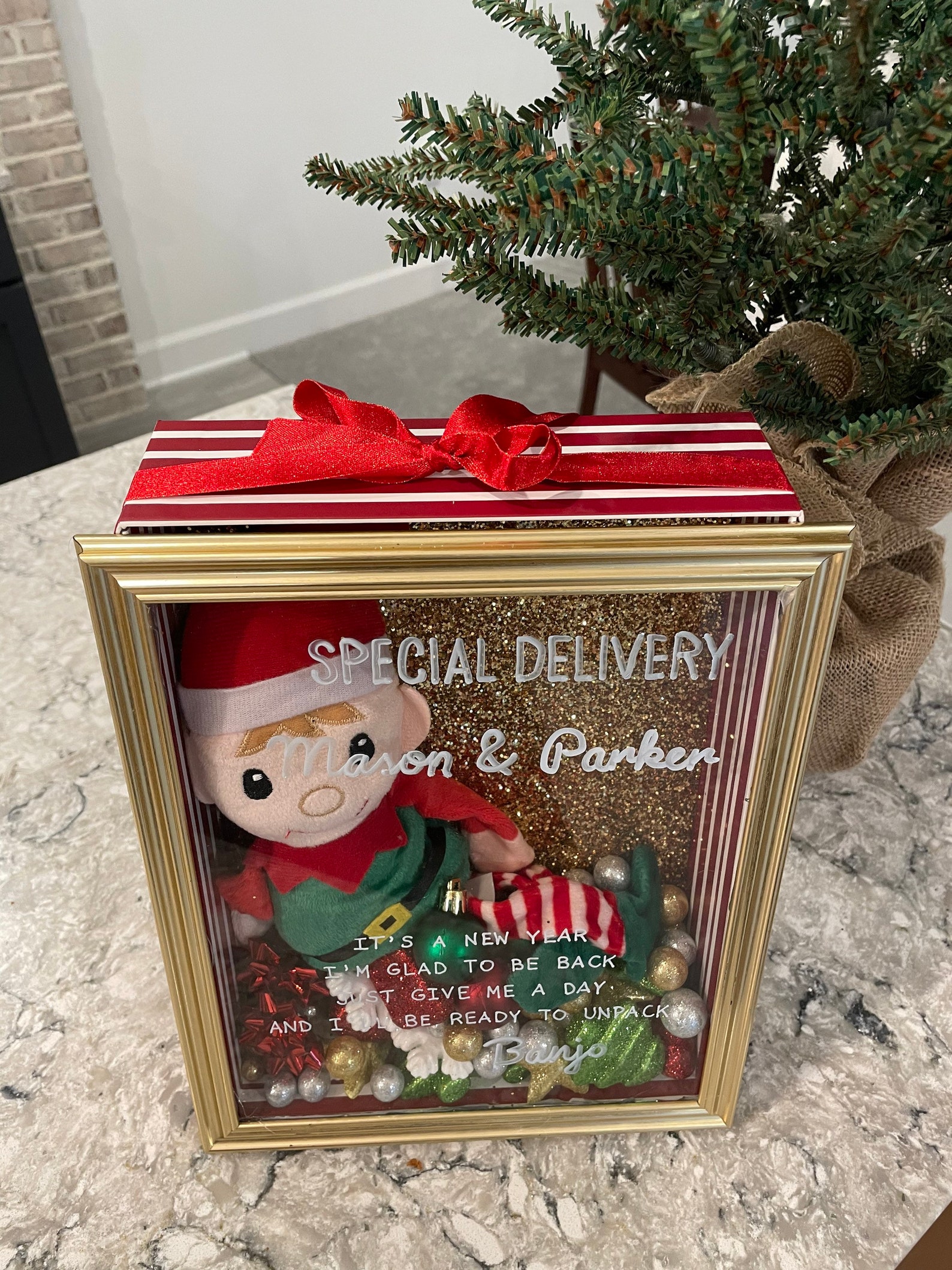 Personalized Elf Arrival Box Christmas Elf Holiday Elf - Etsy