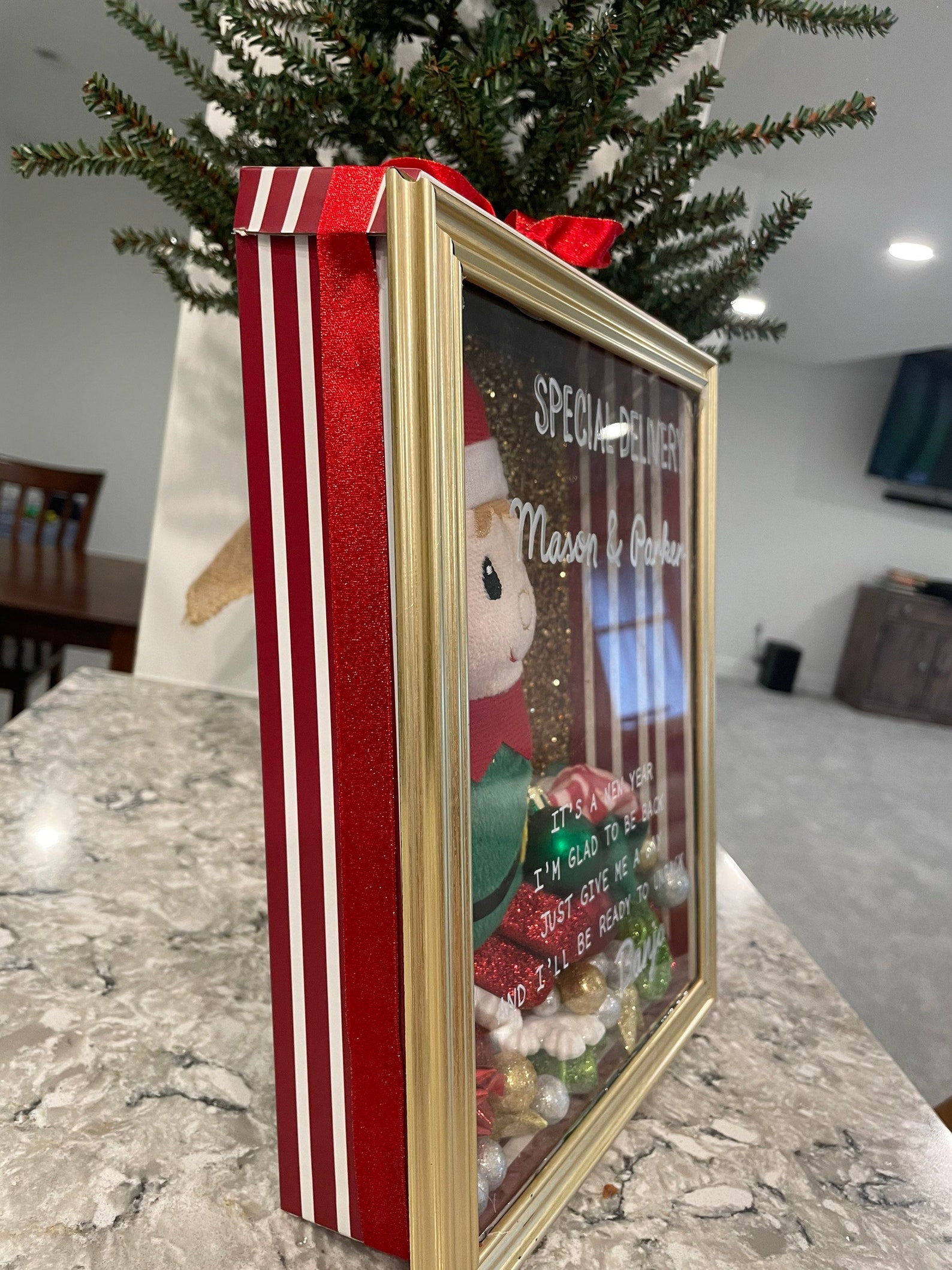 Personalized Elf Arrival Box Christmas Elf Holiday Elf - Etsy