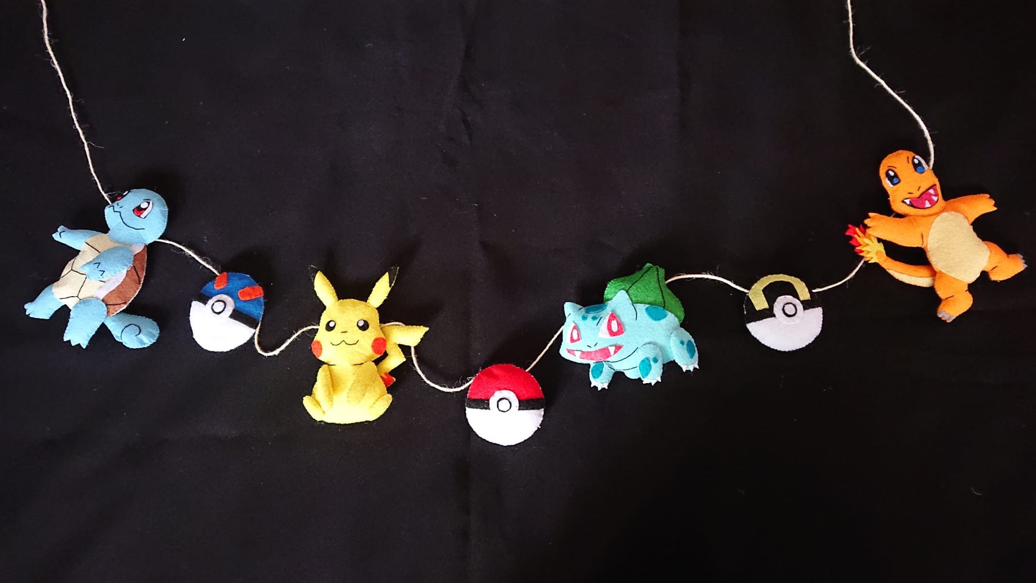Pokemon Garland/ Pokemon Plushies / Pikachu Plushie/ Charmander ...