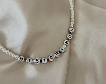 Red White and Royal Blue History Huh Book Page Necklace With - Etsy