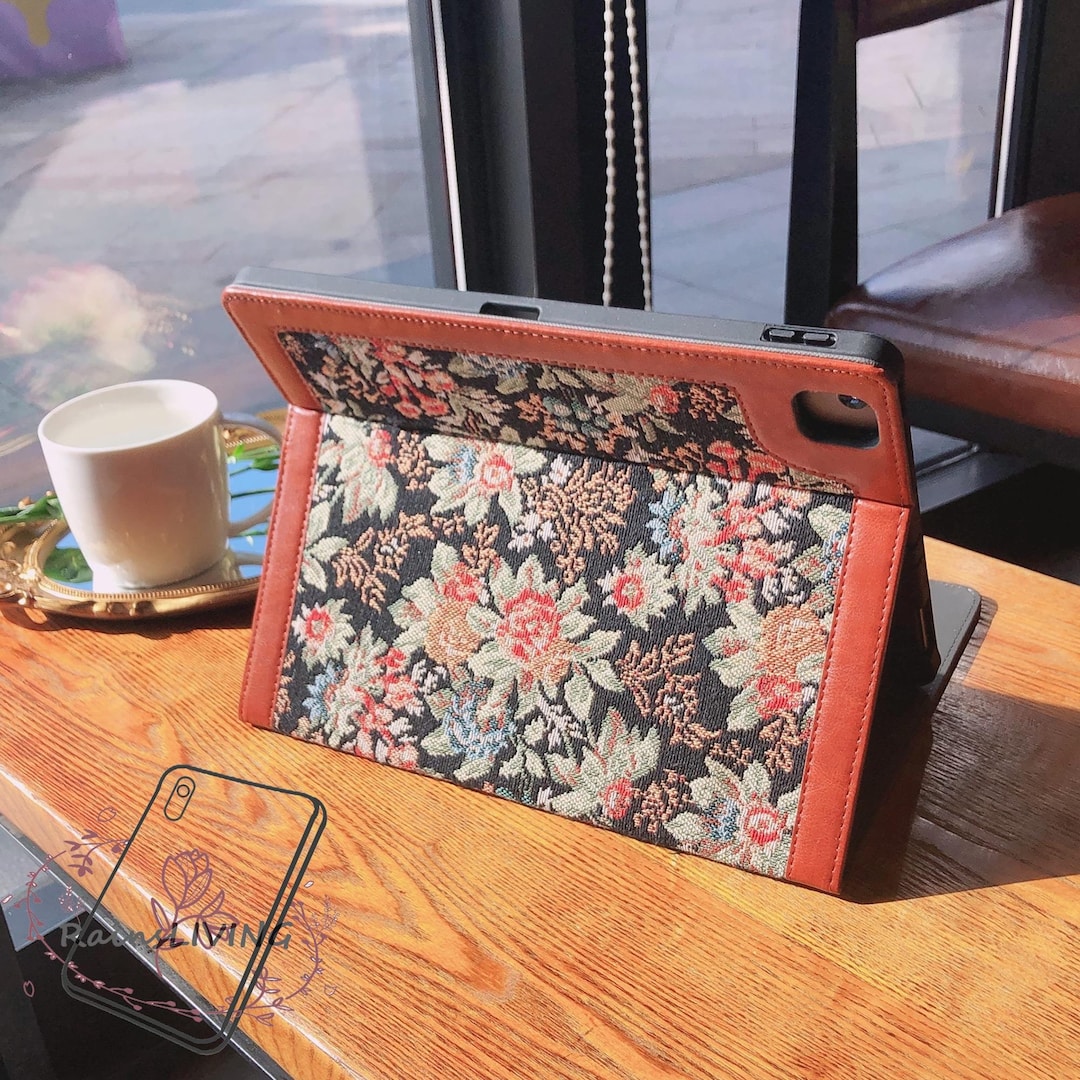 Retro Fabric Custom Name iPad Case Built-in Pencil Holder,wake up and ...