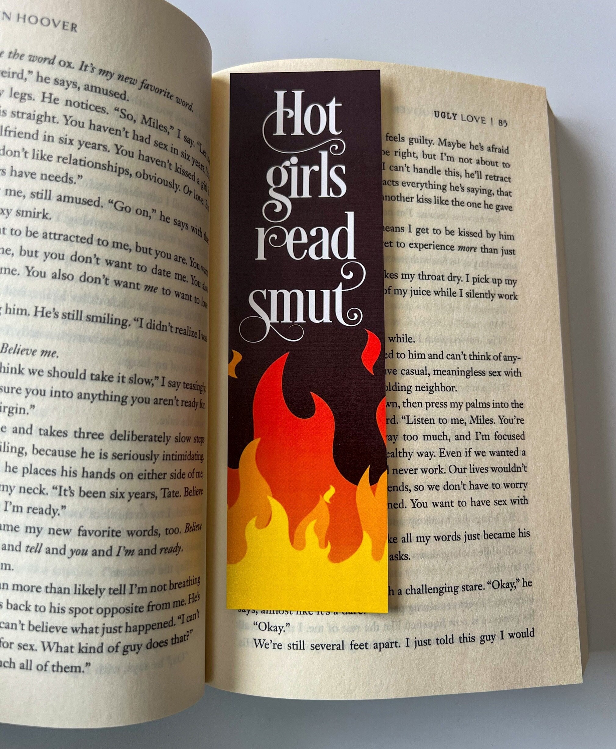 Hot Girls Read Smut Bookmark Book Lovers Gifts for Readers Bookworm ...