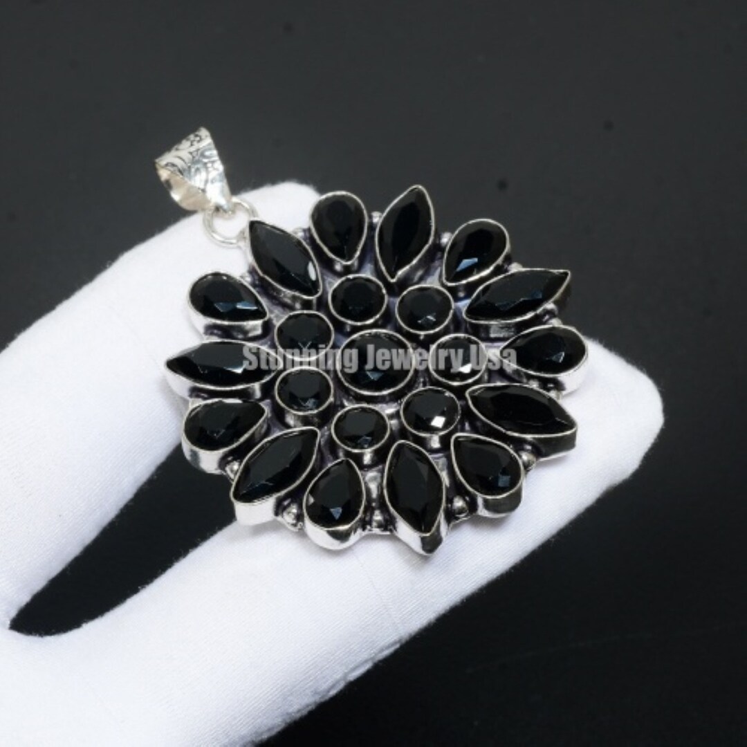 Black Spinel Gemstone Pendant Handmade Pendant Flower Shape Jewelry ...
