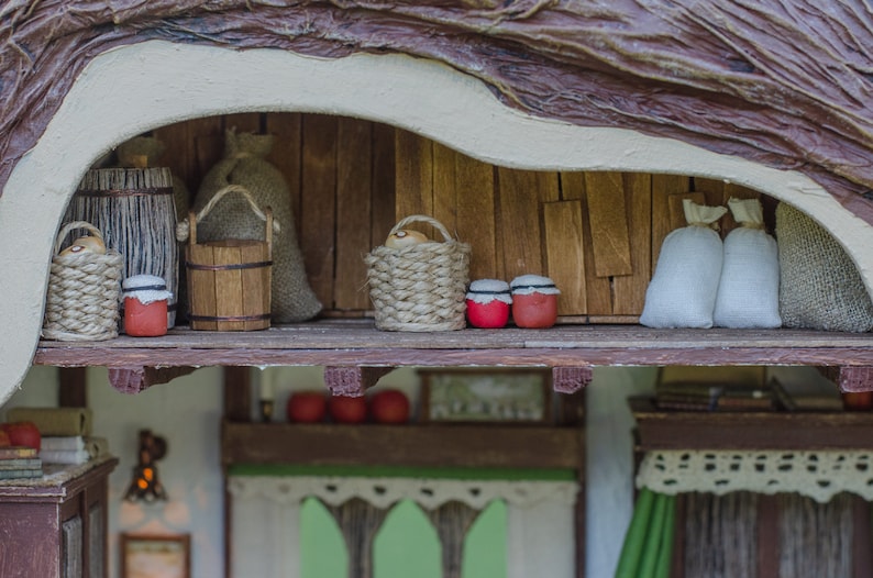 Brambly Hedge Poppy's House With Illumination. READY TO SHIP. Height 54 ...