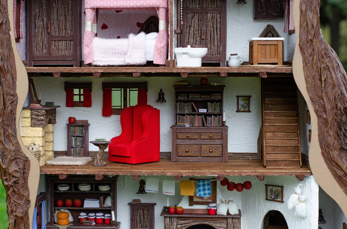 Brambly Hedge Mouse House With Illumination Based on the - Etsy