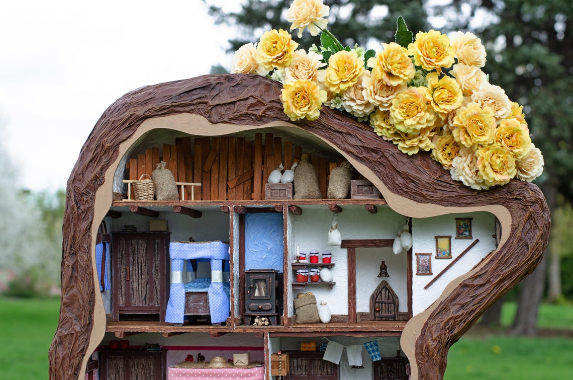 Brambly Hedge Mouse House With Illumination Based on the - Etsy