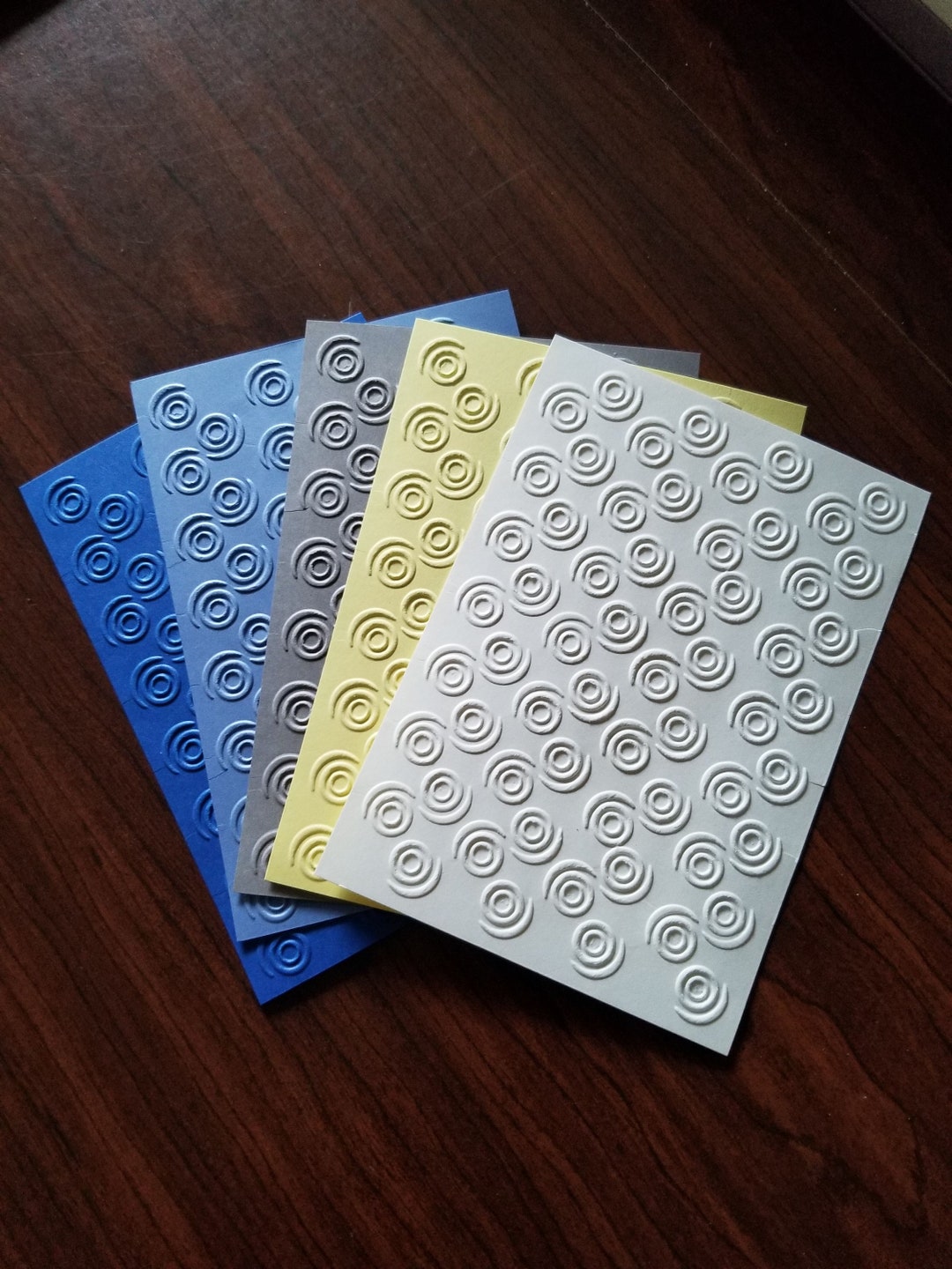 10 Embossed Circles Card Fronts | Embossed Card Toppers | Embossed Junk ...