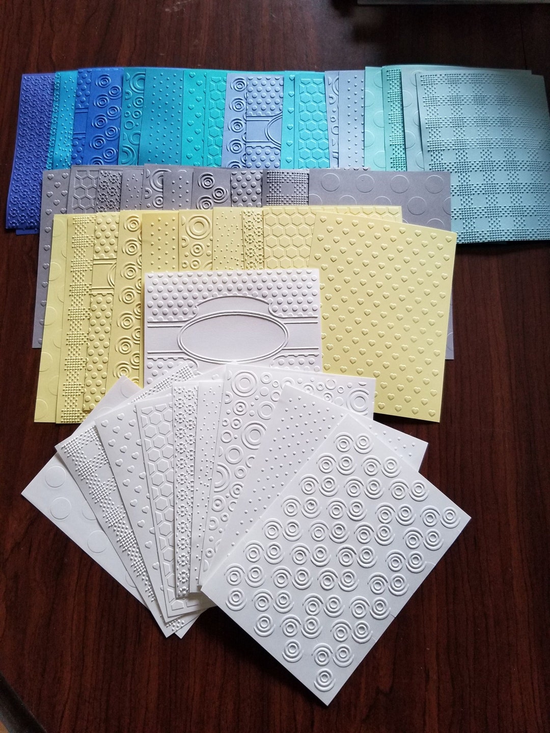 Set of 48 Assorted Circle Pattern Embossed Cardstock Paper 4x6 ...