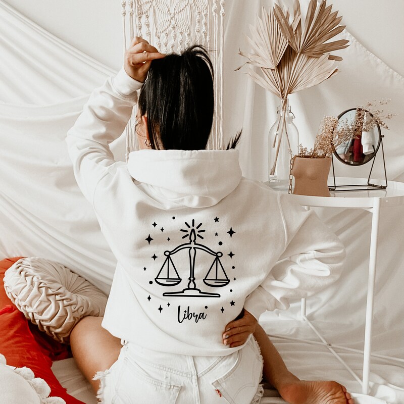 Libra Gift - 60+ Gift Ideas for 2024