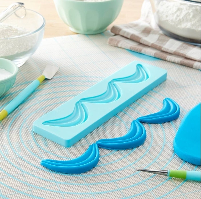 Ribbon Silicone Fondant Border Mold - Etsy