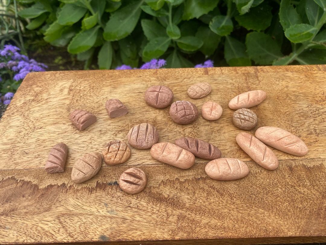 Handmade Miniature Bread, Dollhouse Mini, Tiny Food, Polymer Clay Mini ...