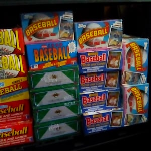 Huge Bulk Lot of 100 Unopened Old Vintage MLB Baseball Sports Trading ...