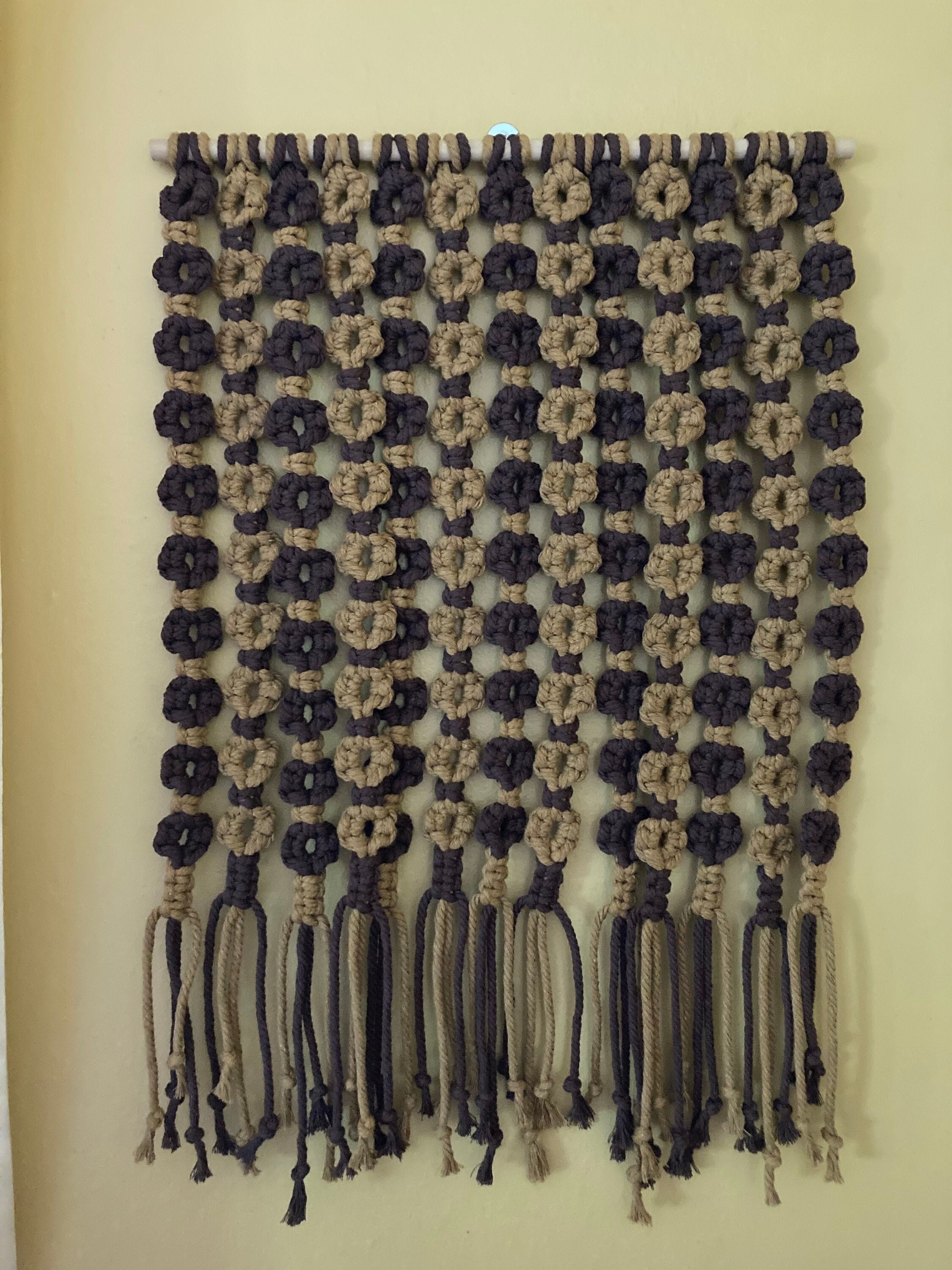 Art Deco/bohemian Macrame Wall Hanging - Weaving/strands - Flower/aztec ...