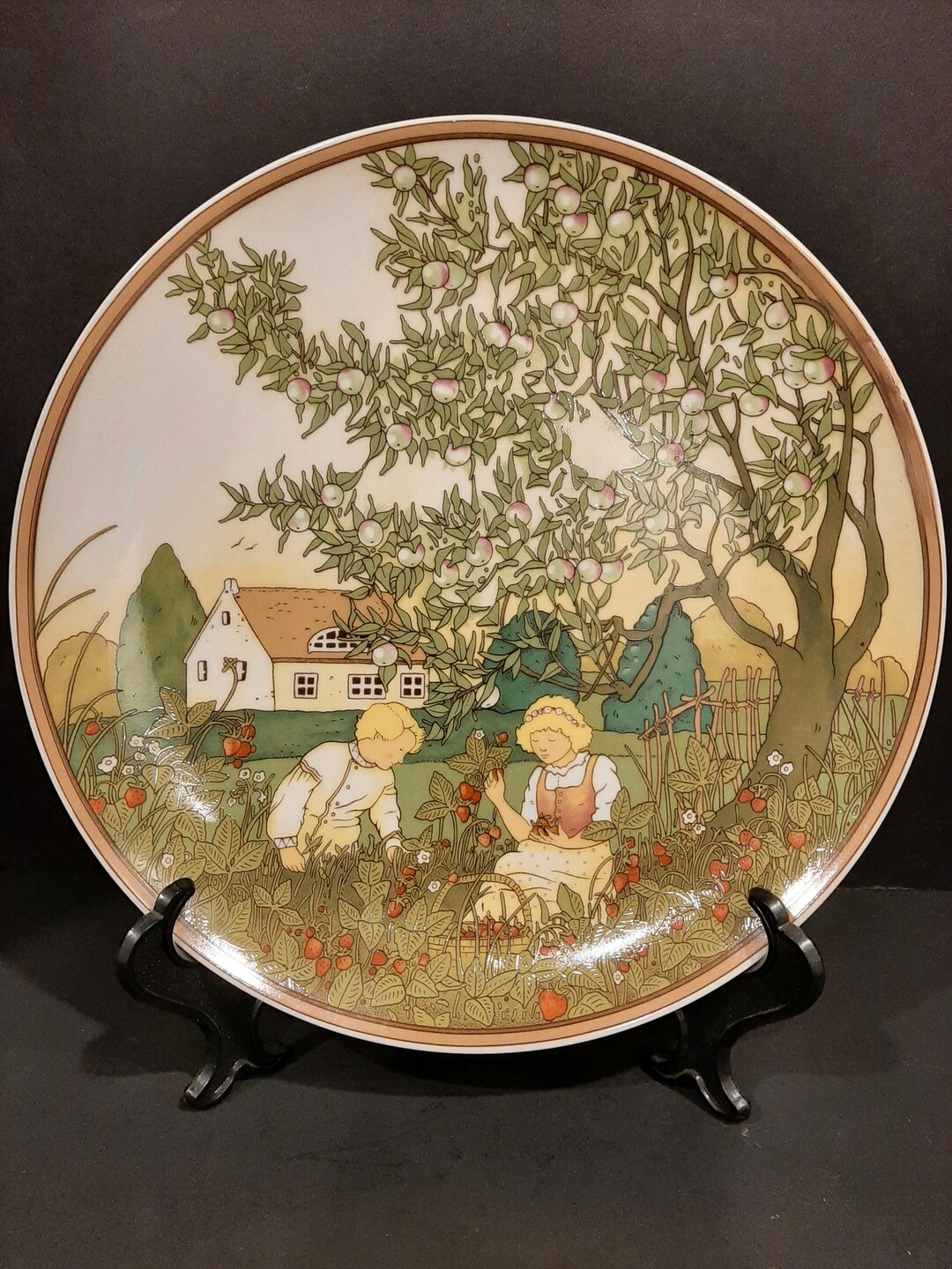 Vintage Collectible Heinrich Germany Decoration Hand Painted Porcelain ...
