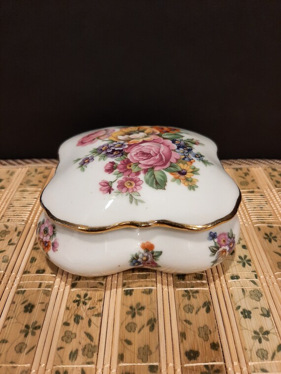 Vintage Porcelain LIMOGES France Flower Gilded Patter… - Gem