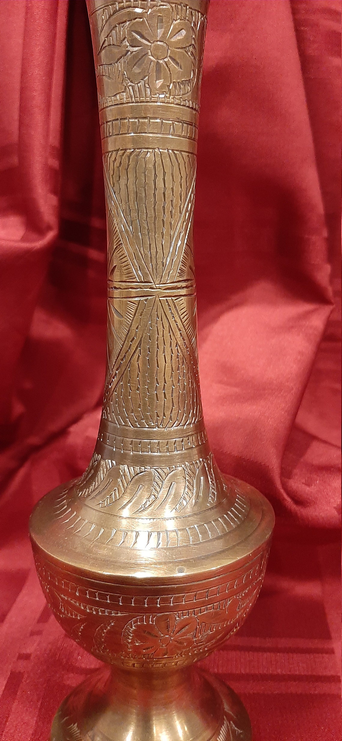 Vintage Indian Hand Crafted Engraved Flower Pattern Bud Solid Brass ...